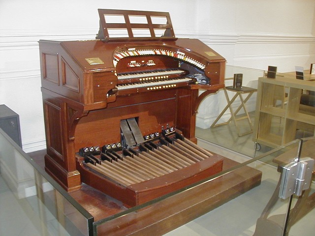 London, New Gallery (Burberry store) – The Cinema Organ Society