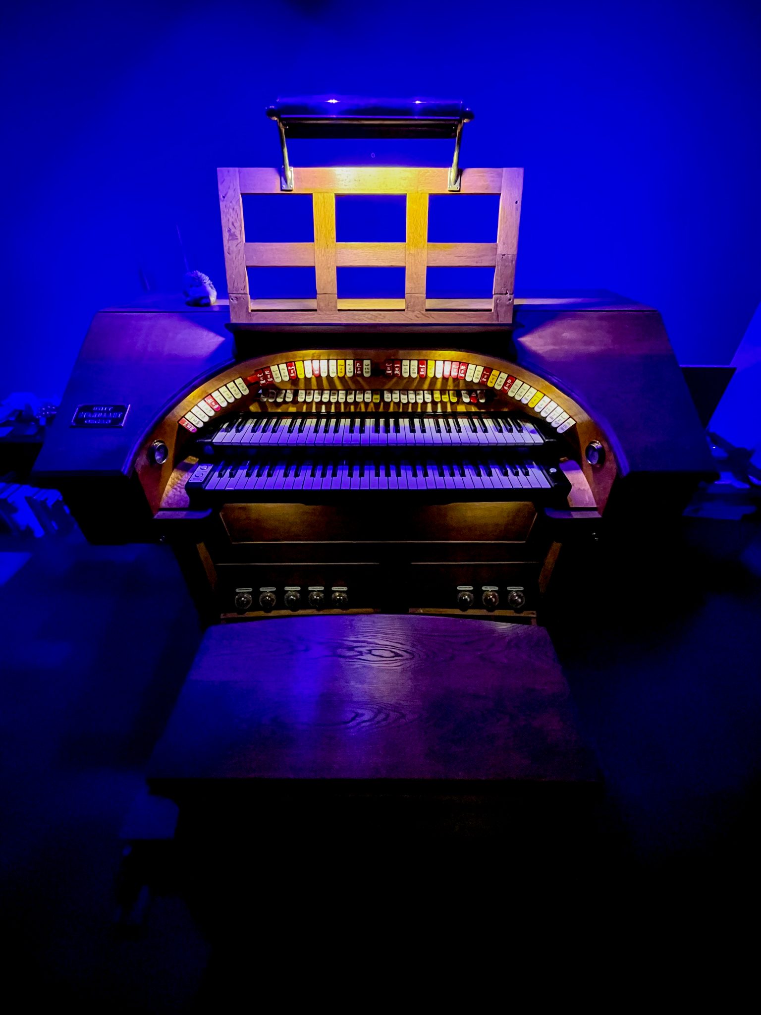 Byfleet, Surrey – The Cinema Organ Society